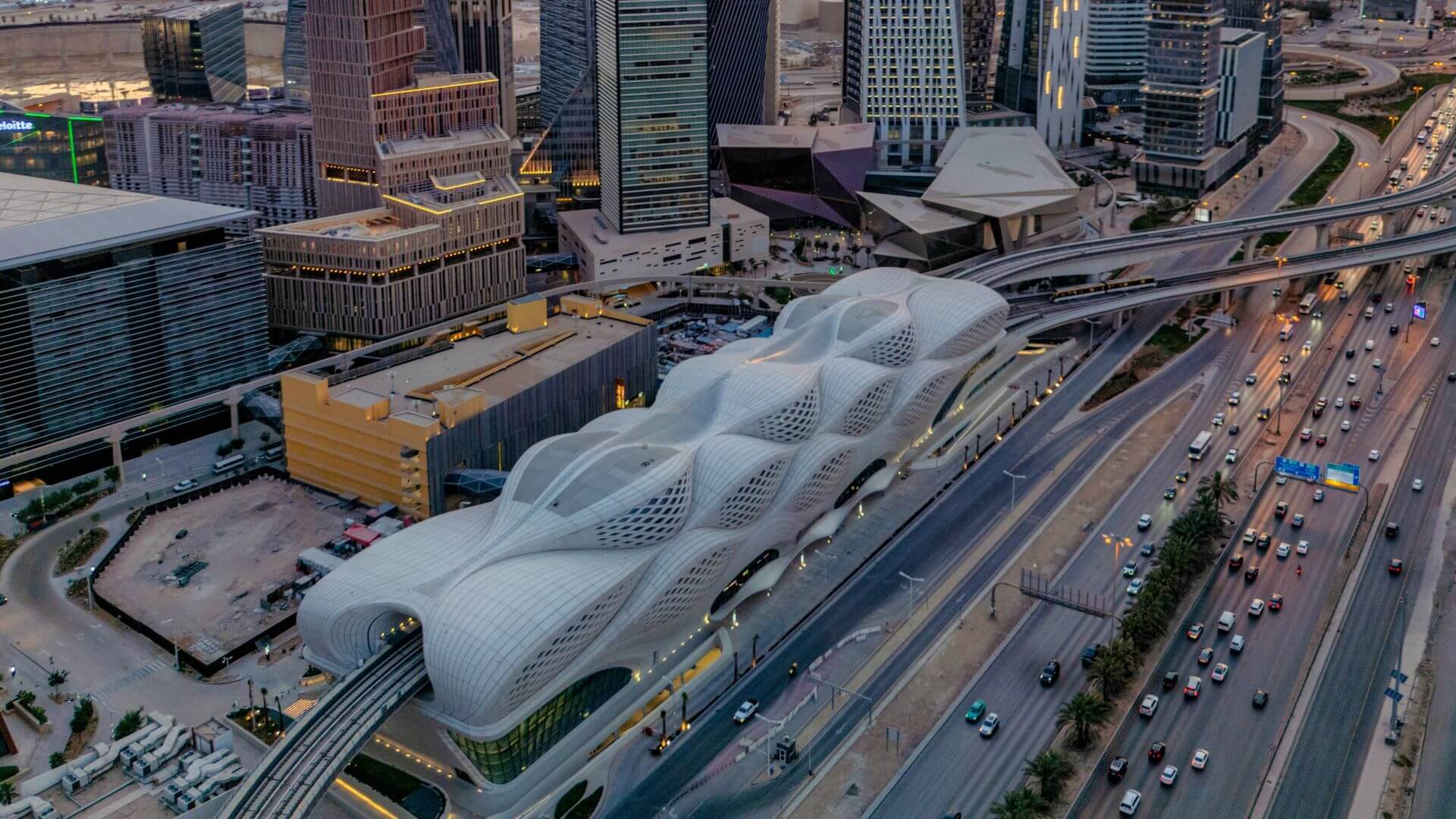 Riyadh Launches First Phase of Fully Automated Metro System - LUXUO ...