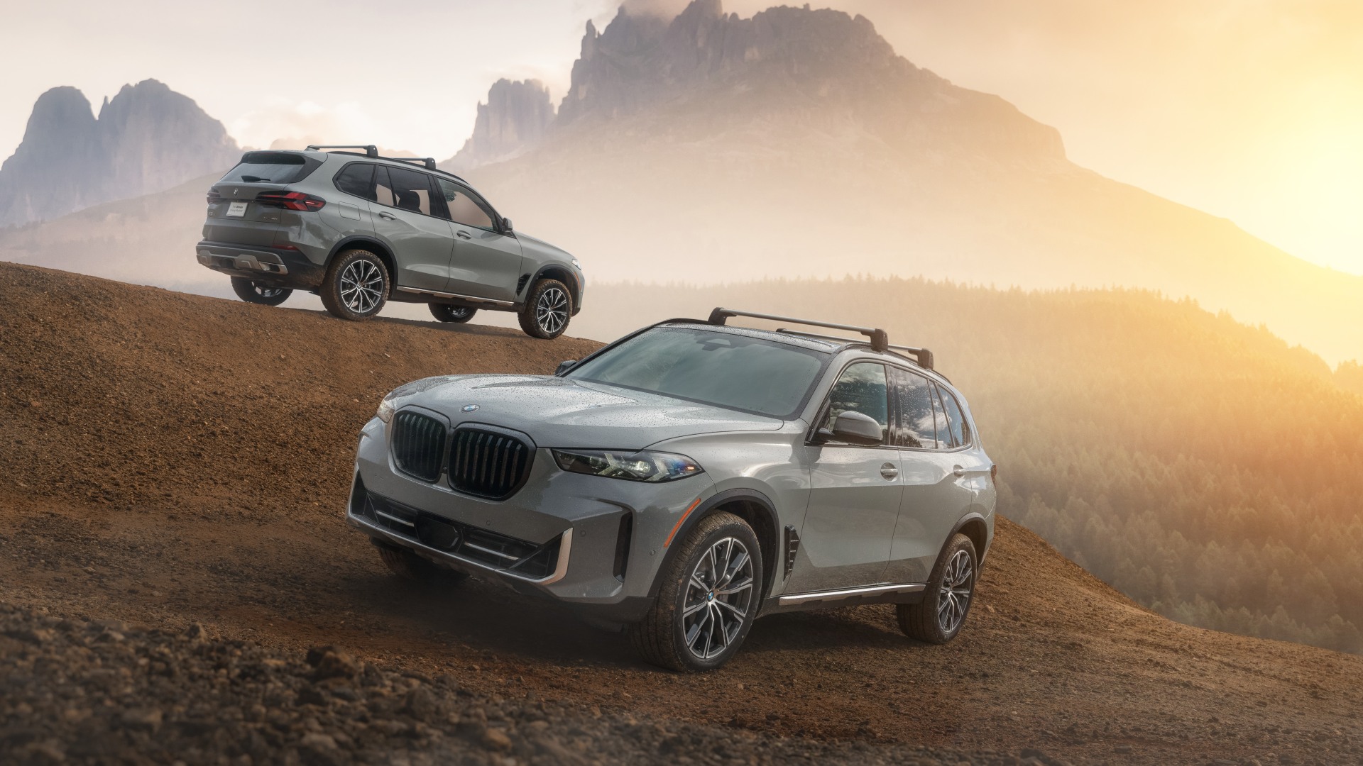 Ultimate Luxury SUVs 2025: Power, Efficiency & Smart Technology - LUXUO ...